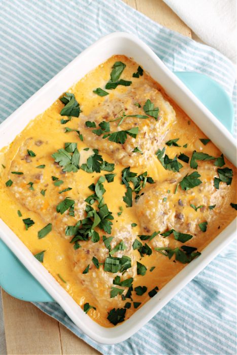EASY BAKED CHEESY CHICKEN
