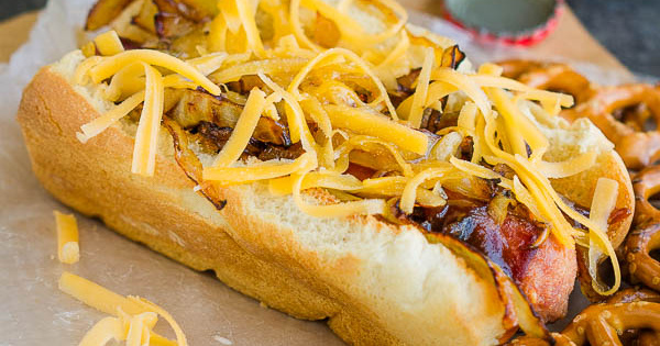 SAUSAGE DOGS Easy and Delicious 15 Minute Meal