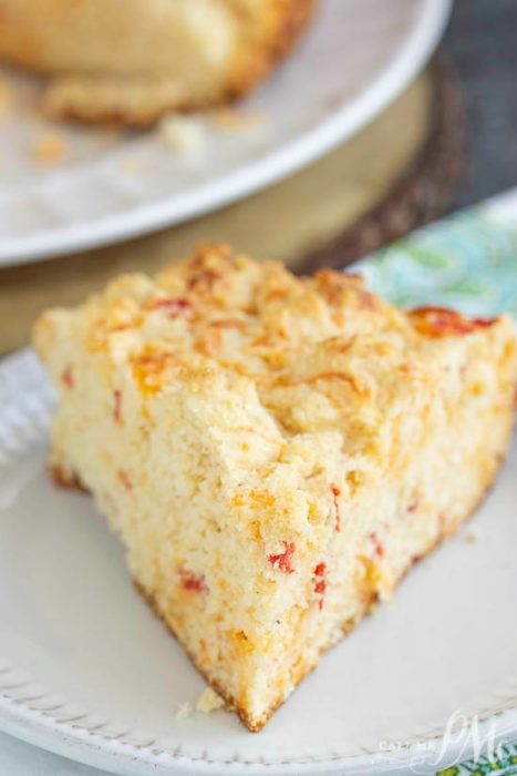 PIMENTO CHEESE BUTTERMILK CORNBREAD