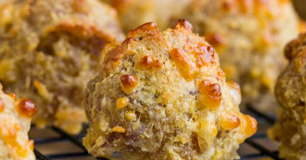 Cornmeal Sausage Balls Recipe