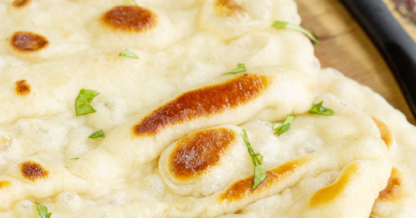 NAAN BREAD RECIPE WITH YEAST AND YOGURT