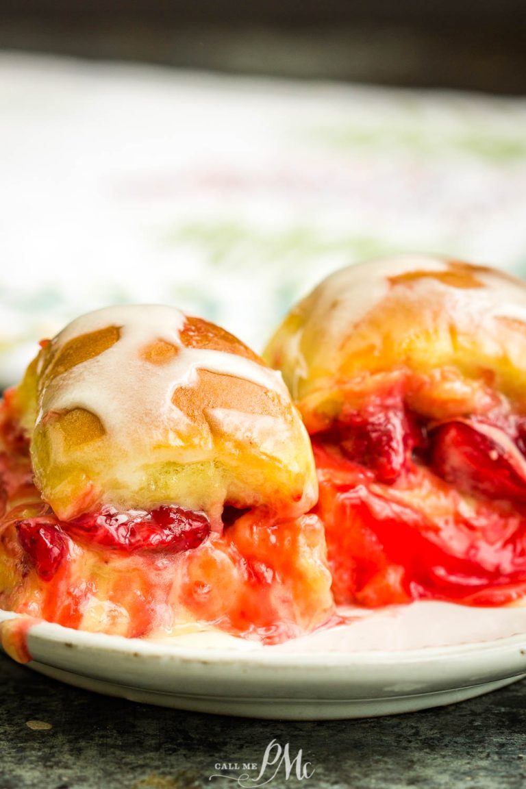 HAWAIIAN ROLLS STRAWBERRY CHEESECAKE SLIDERS
