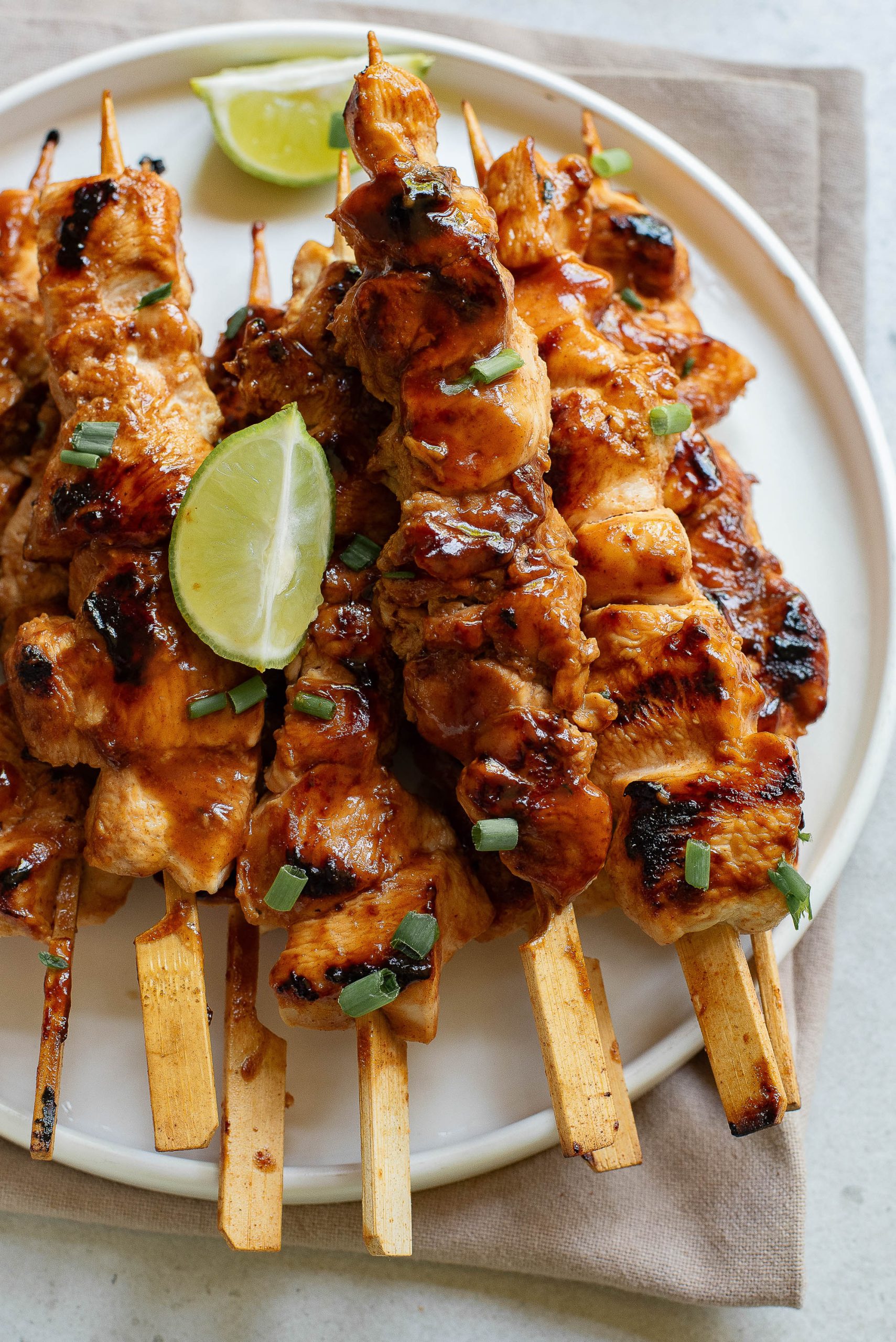 Bang Bang Chicken Kabobs: A Crowd-Pleasing Recipe