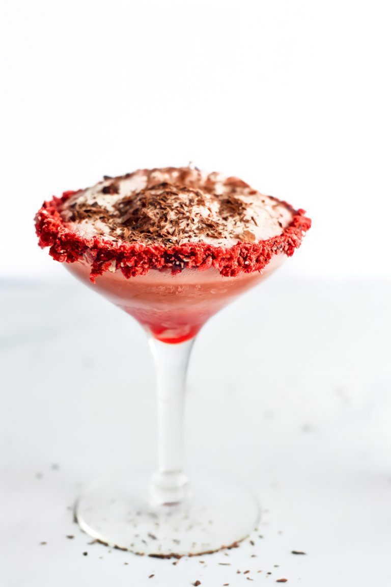 Red Velvet Mocktail (or Cocktail)