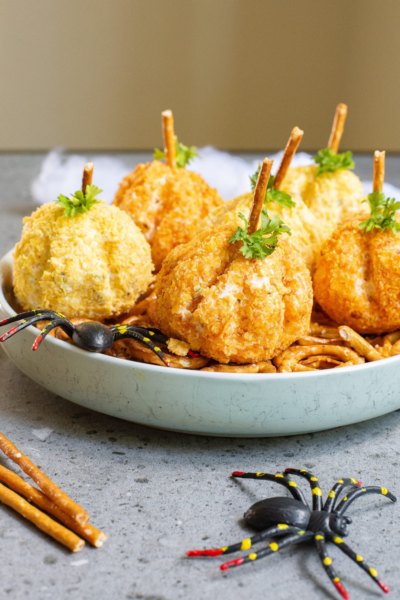 Pumpkin-Shaped Cheeseball: A Spooky Halloween Party Snack