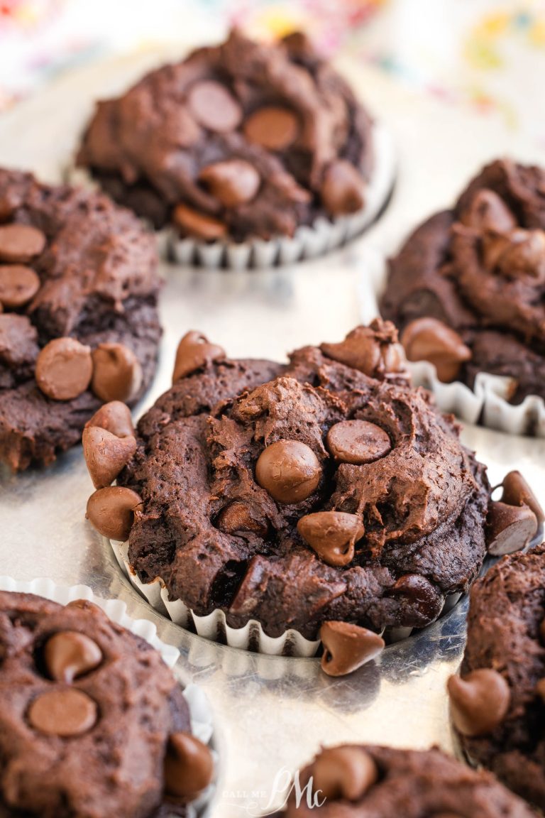3 Ingredient Pumpkin Brownie Muffins