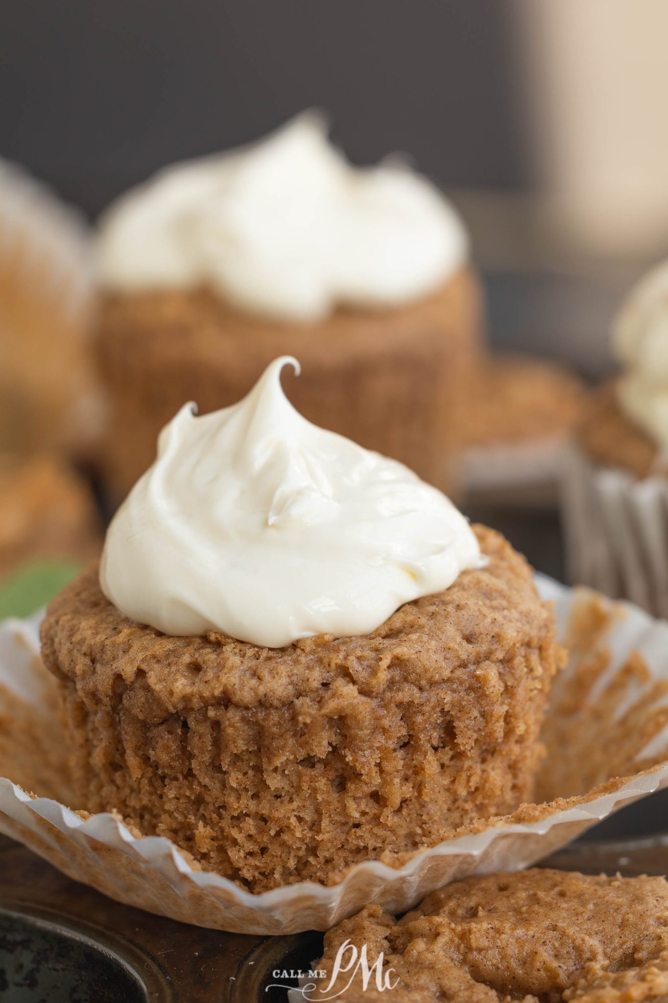 2-Ingredients Spice Muffins {with Cake Mix}